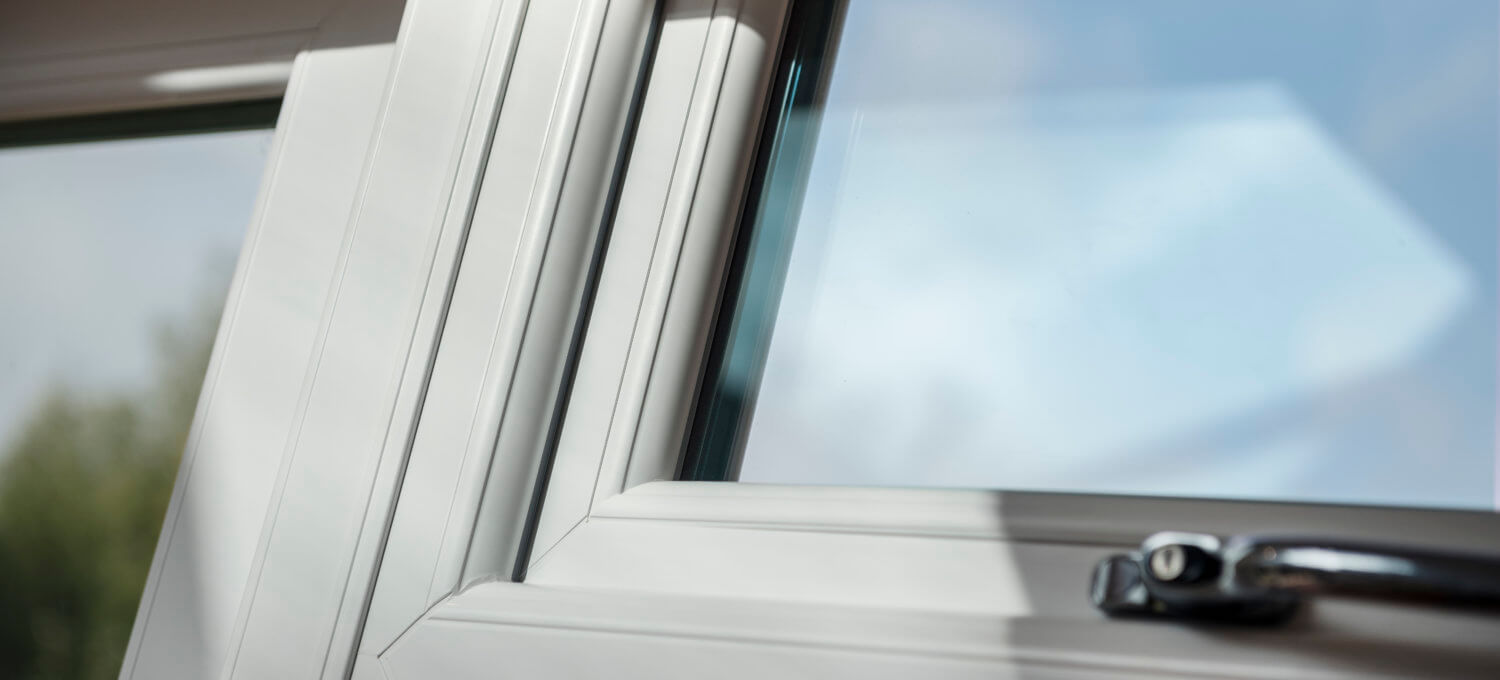 2800 Heritage Sculptured Windows | Windows by Deceuninck